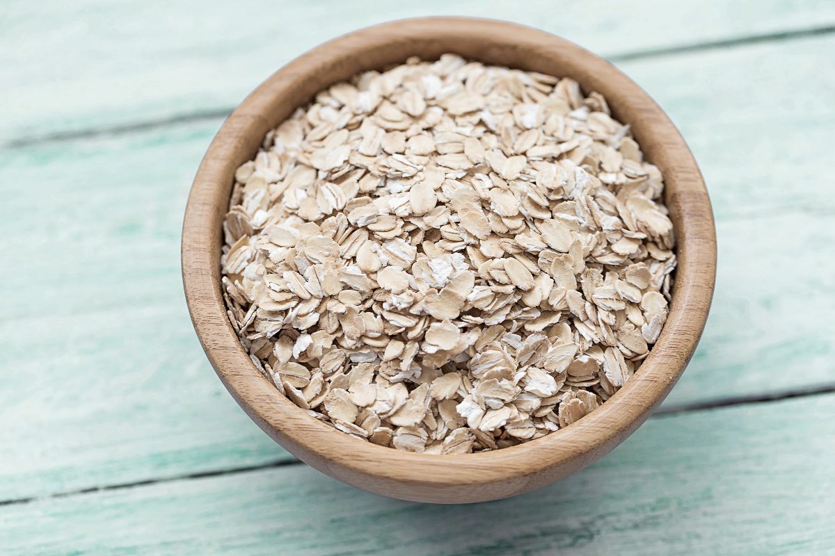 What Can I Put on My Dog to Relieve Itching: 10 Home Remedies to Try ...
